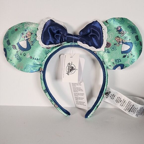 Disney | Accessories | Disney Parks Epcot Alice In Wonderland United ...